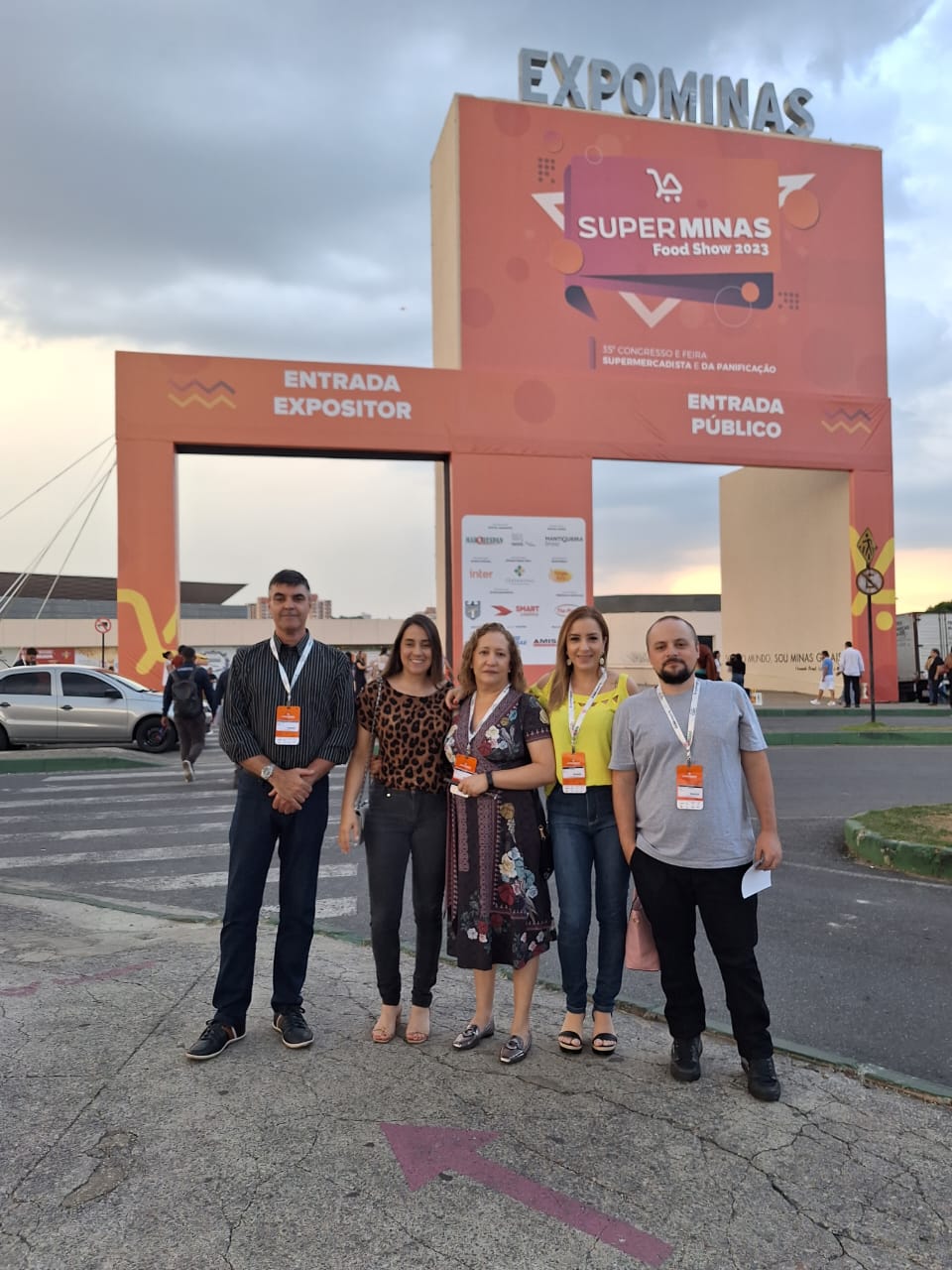 Equipe da Agos prestigia Superminas 2023, em Belo Horizonte - Agos